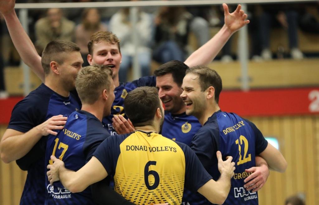 Was ist da schon möglich? Donau Volleys hieven sich an die Spitze der ...