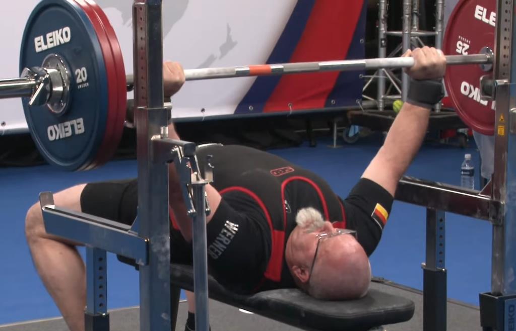 Bankdrücker Franz Nerb ist Weltmeister in der Altersklasse 3