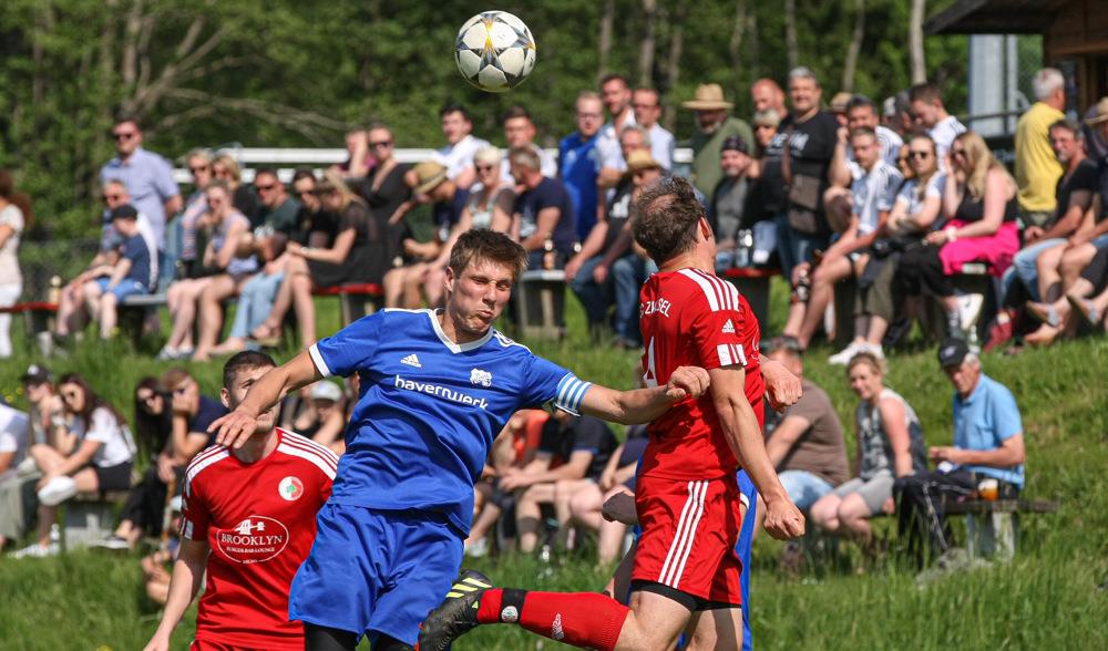 Zwiesel feiert perfekten Heimabschluss