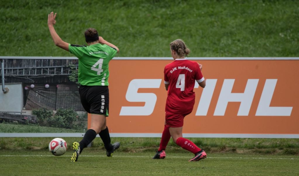 Stockinger lässt Neukirchen-Damen gegen Nußdorf jubeln
