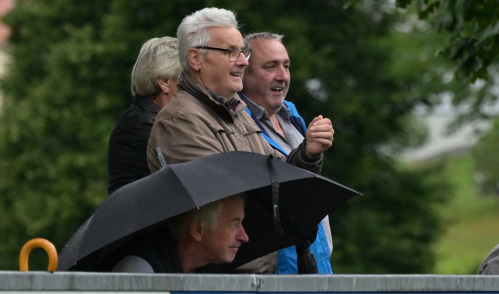 Handlab-Iggensbach bleibt ungeschlagen