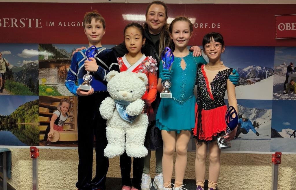 Die Eiskunstläufer des EC Regensburg senden wieder leise Erfolgssignale