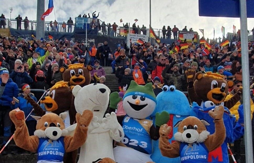 Beppos schnuppern WM-Luft in Oberhof – Christel Lechner mit ihrem Team ...