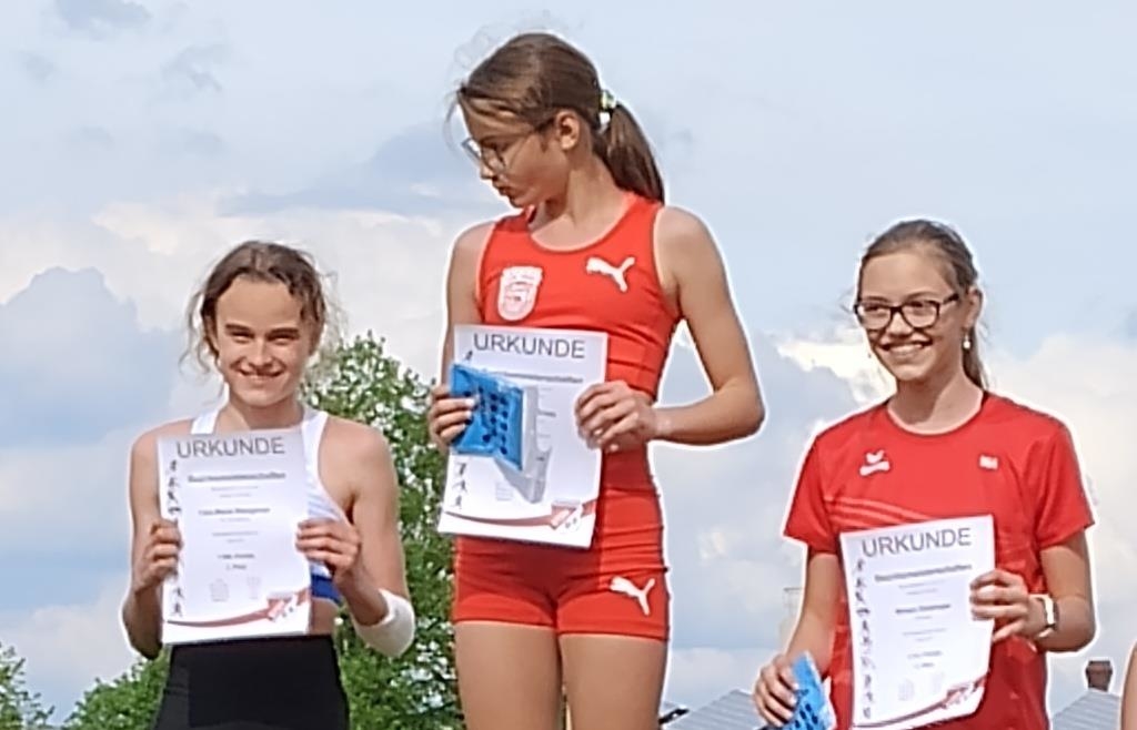 Sturz und Wunden an Knie und Ellenbogen stoppen Lisa Stanglmair nicht