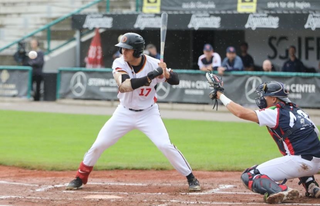 Lady xxl angel her MM Ds are silky and form-fitting and are