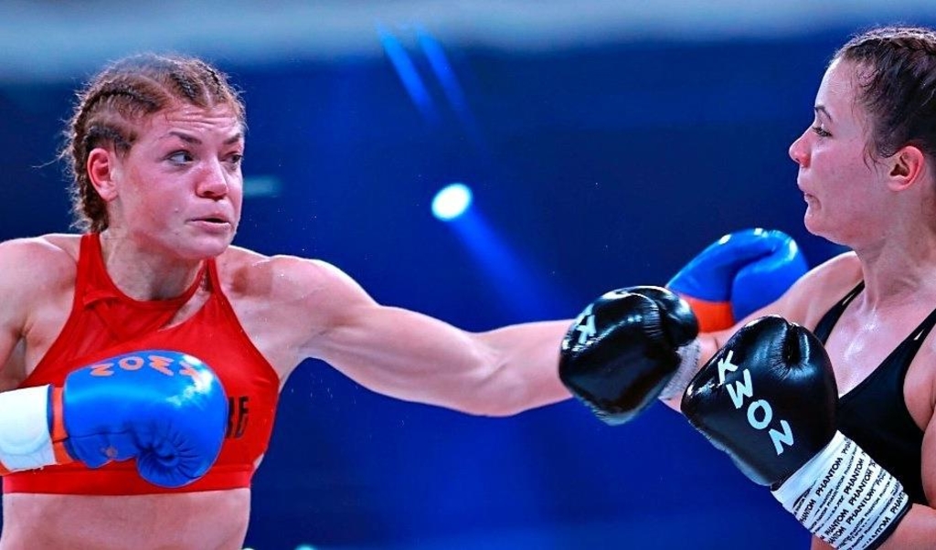 Untergriesbacher Kickboxerin Michaela Michl hat erfolgreich ihren WM ...